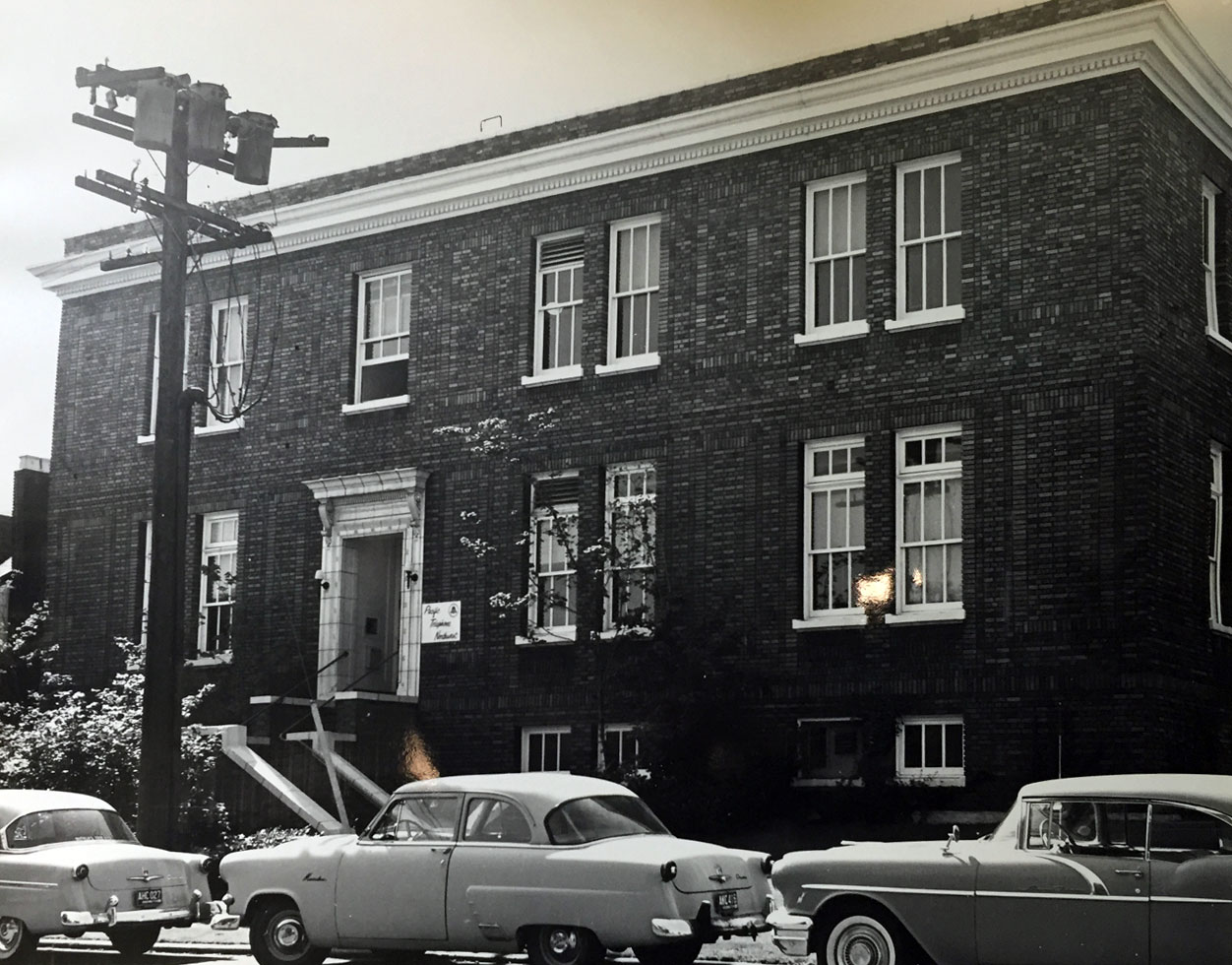 Queen Anne Exchange –FAUL